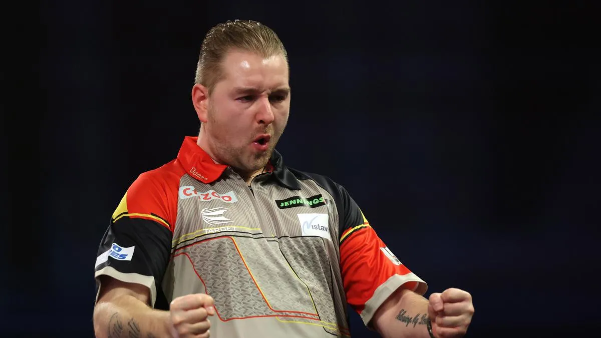 Darts-vb: tovább menetel a 21 éves Josh Rock, kiejtette a 10. kiemelt ...