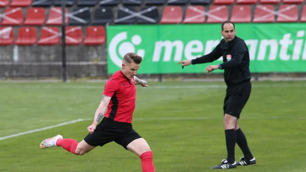 Győzött a Pécs a Szolnok ellen a büntetők meccsén - Nemzeti Sport