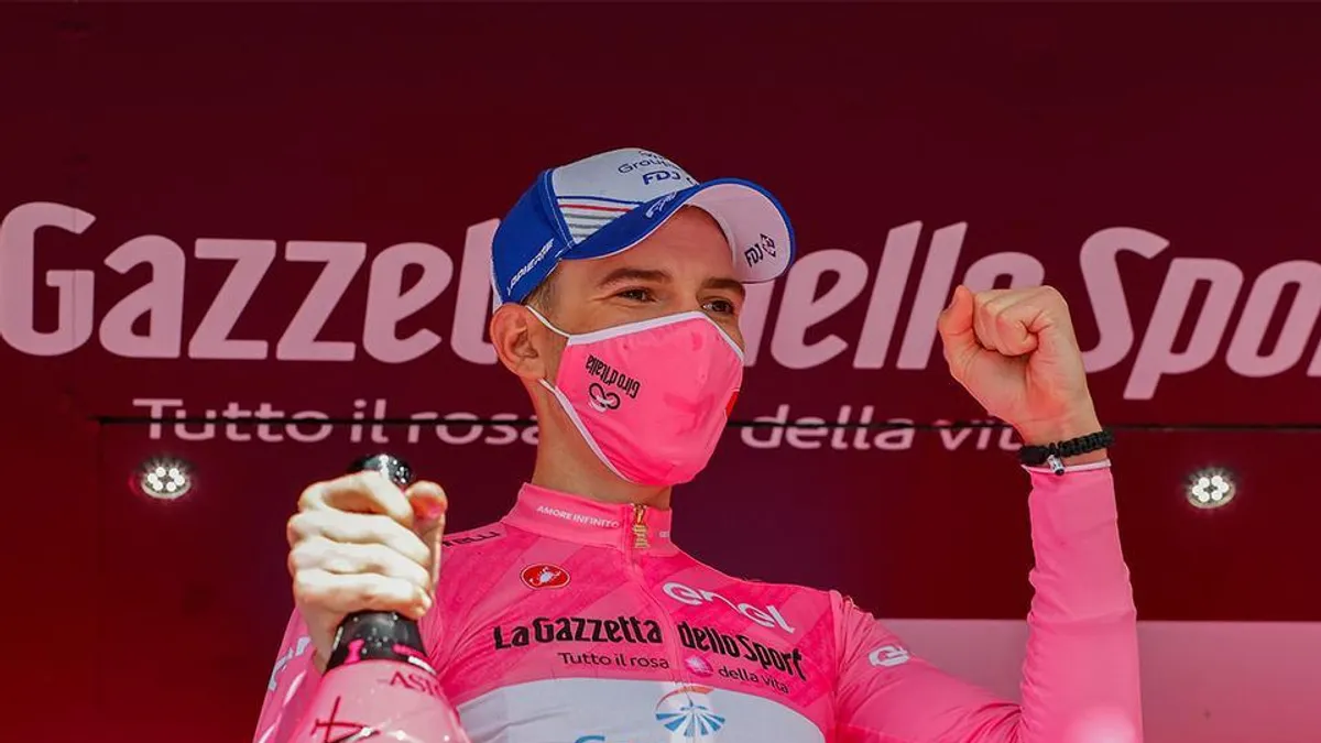 Giro: After taking the pink jersey, Attila Valter sent a message in ...