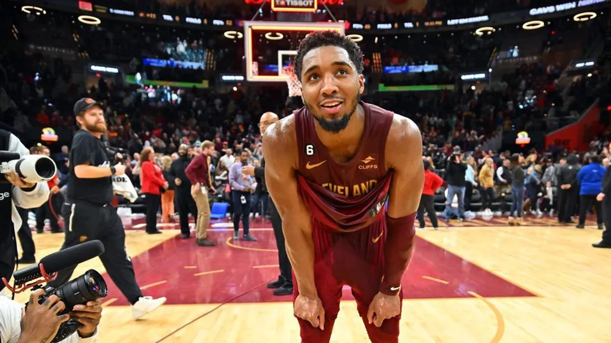 NBA: Mitchell 71, Thompson 54 ponttal vezette győzelemre csapatát