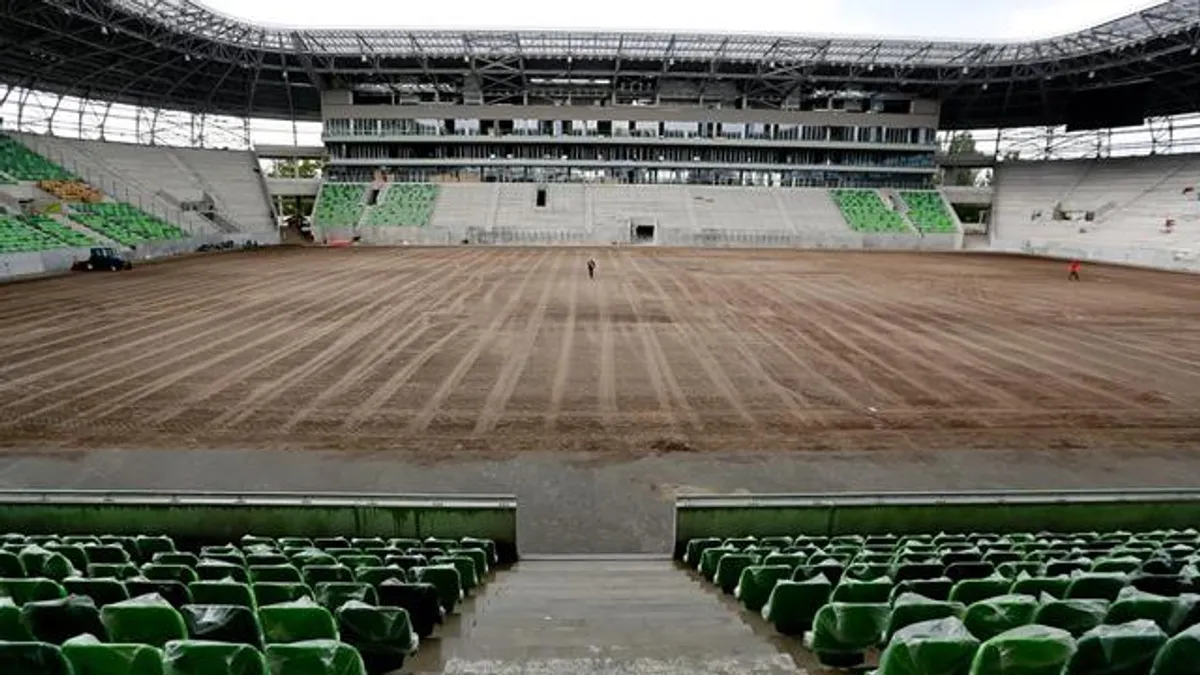 Évi 100 millió forintot érhet a Fradi-stadion neve