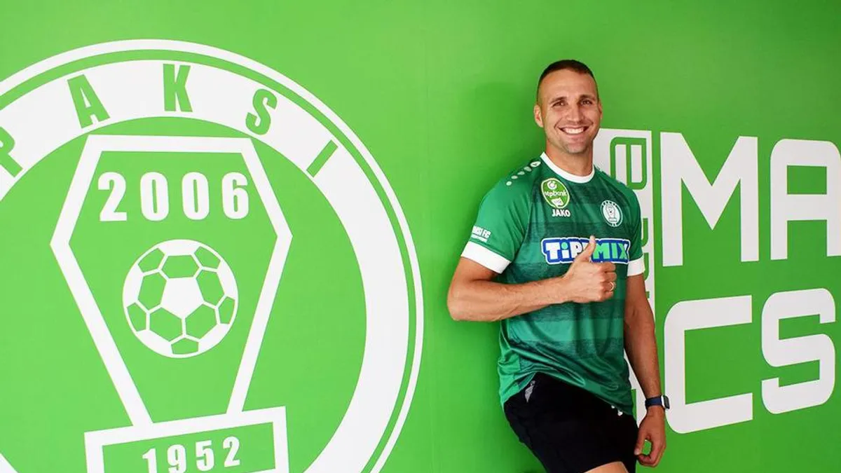 NB I: „Örülök, hogy újra Pakson futballozhatok!” – Könyves Norbert visszatért