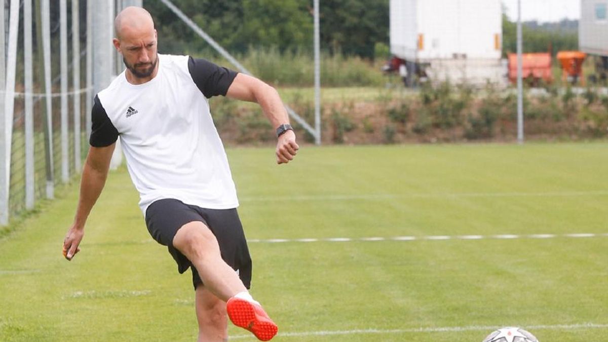 NB II: Délczeg Gergely visszavonul, másodedzőként folytatja a Haliban ...