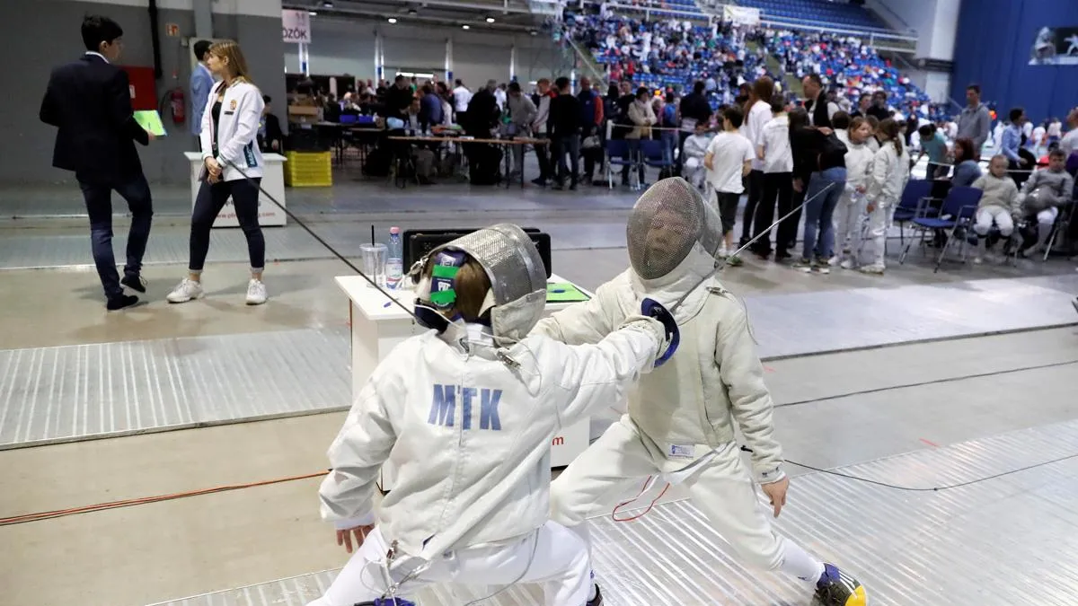 Vívás: Szilágyi Áron a pást szélén, sosem látott létszám a diákolimpián