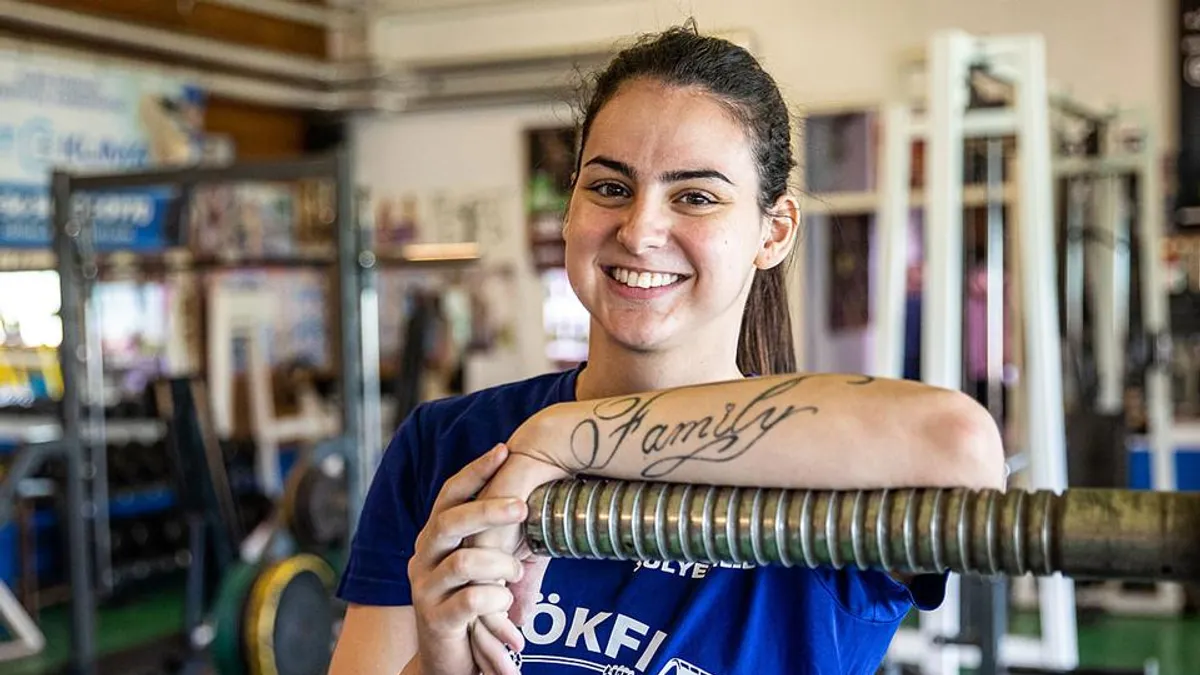 Súlyemelő Eb: Mitykó Veronika ötödik lett, egyúttal reálisan kell ...