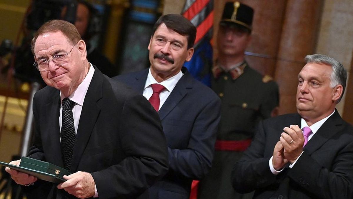 Elismerés: Keleti Ágnes és George F. Hemingway állami kitüntetést ...