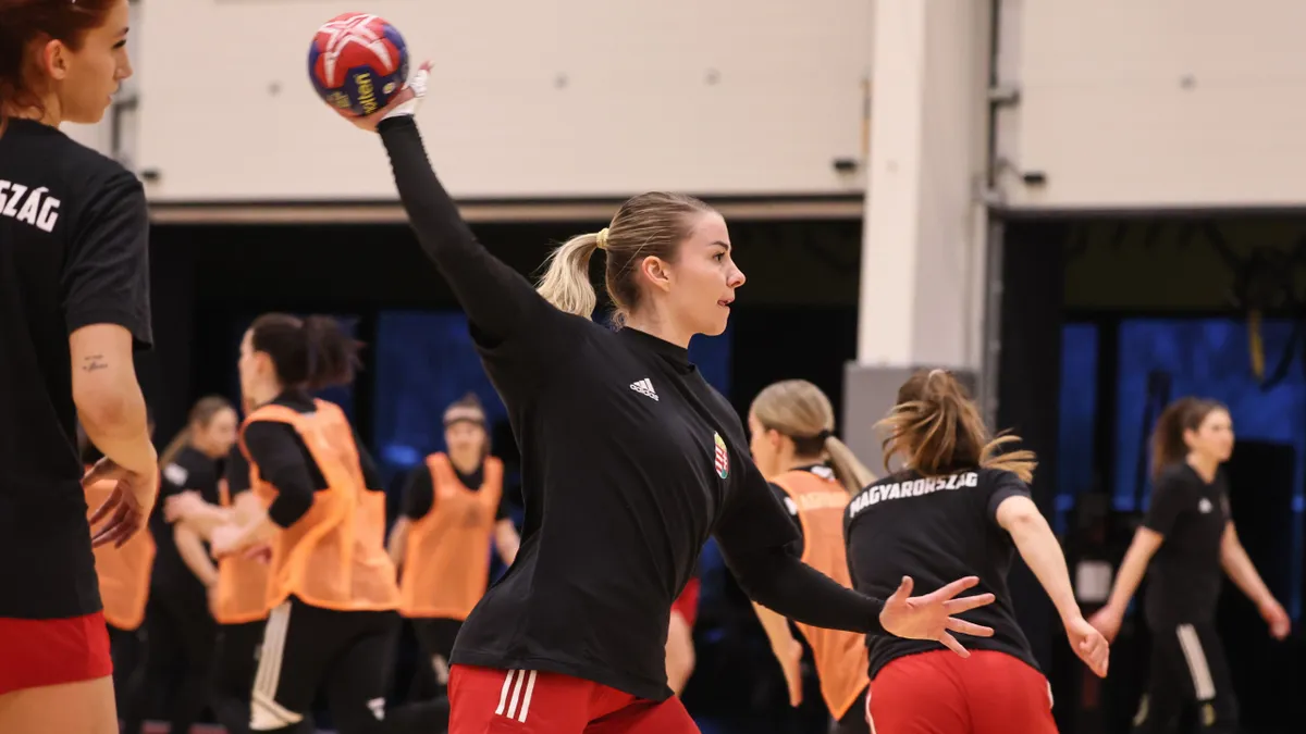 „Na, visszatértünk egyszerre!” – Háfra és Kácsor szobatársként harcol ...