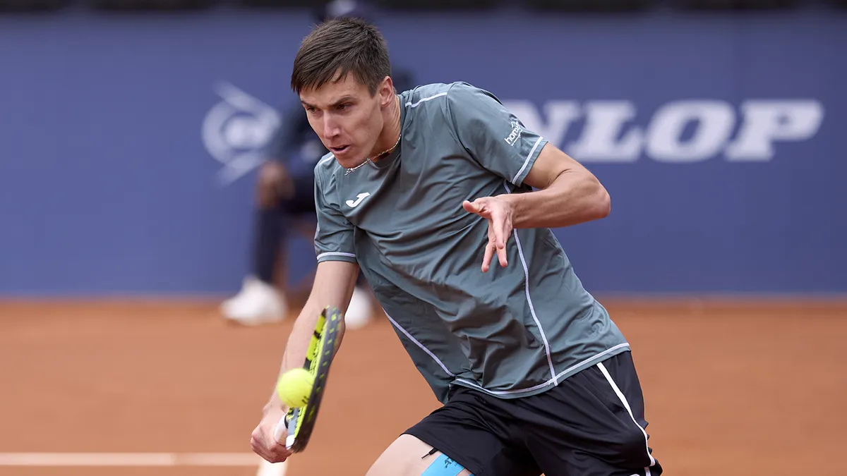 Tenisz: Marozsán kikapott Barcelonában, Fucsovics negyeddöntős Bukarestben