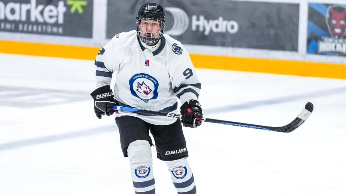 Jégkorong: Lobenwein Bálint az U18-as vb-n is nagyot alkotna