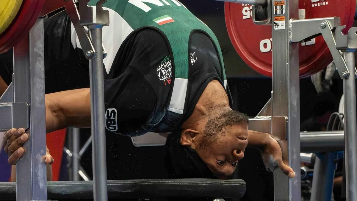 Enahoro Asein világjátékok-kvótát szerzett erőemelésben