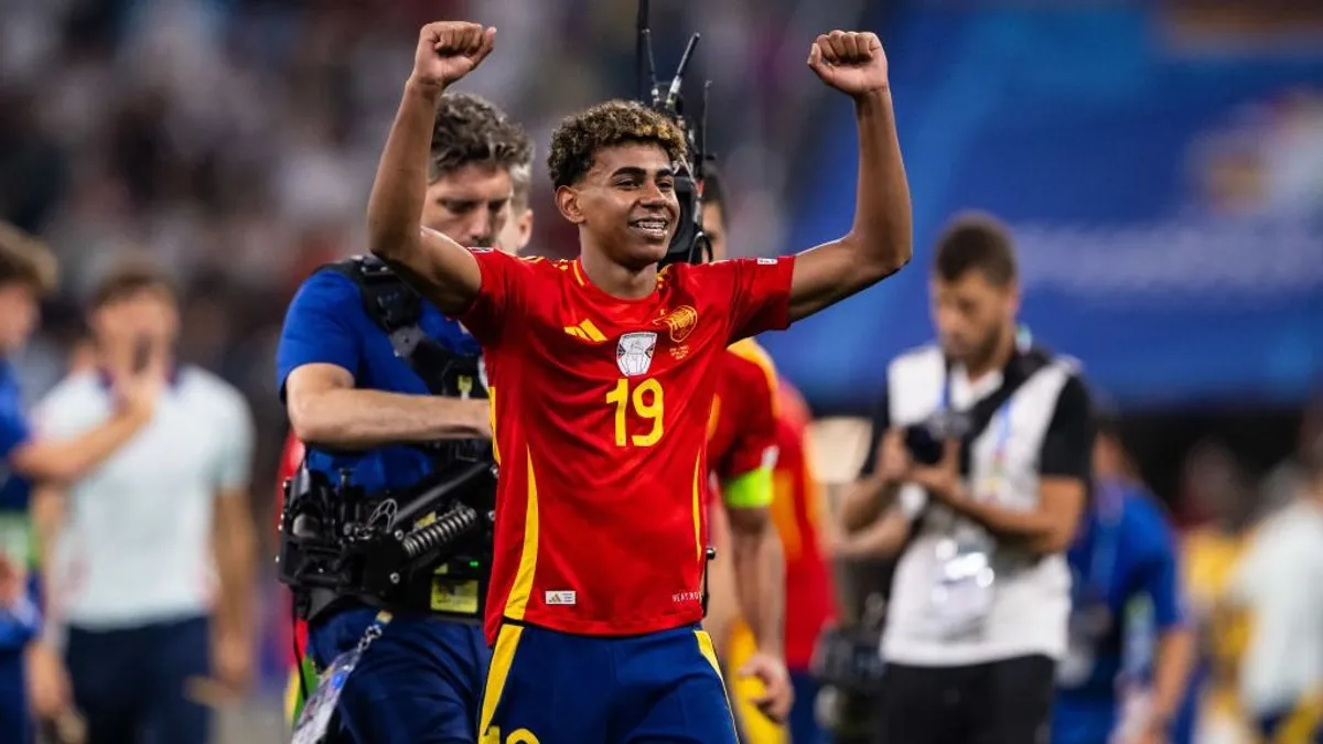 Lamine Yamal már meccs után odaszólt Rabiot-nak