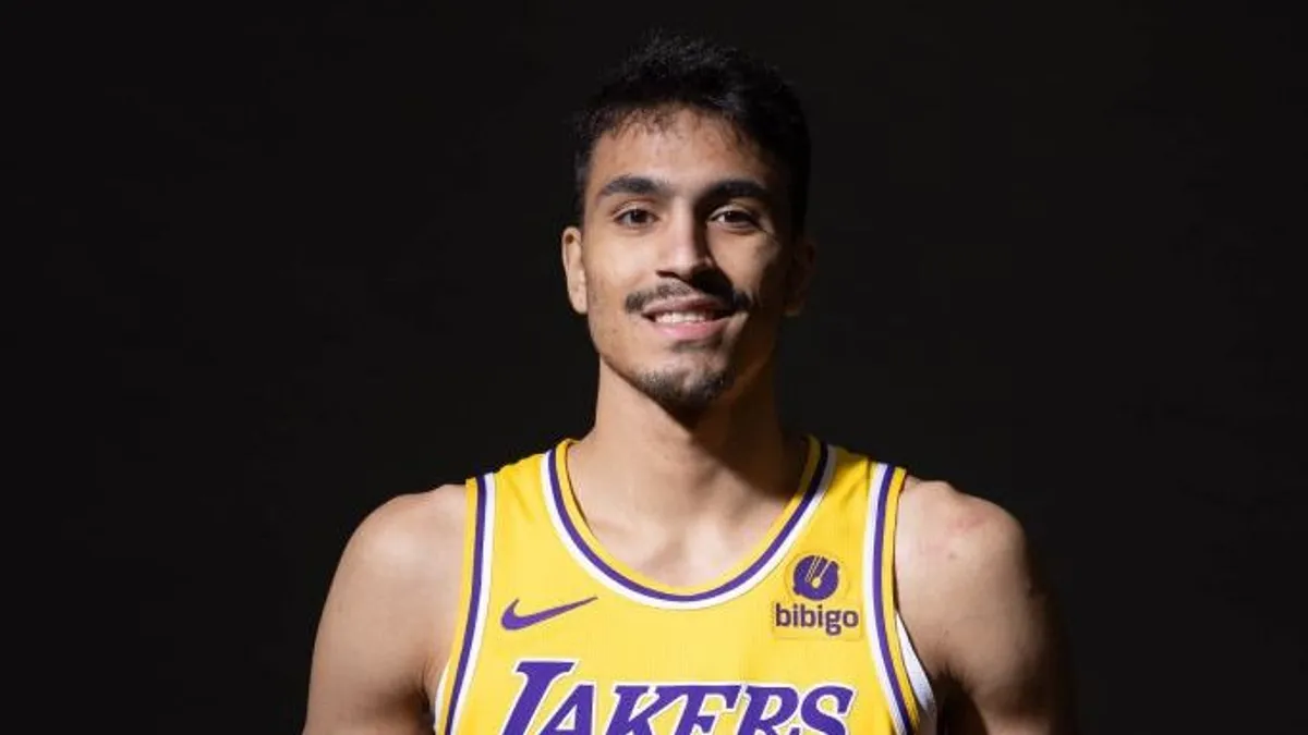 Valerio-Bodon Vincent LeBron James fiával lép közösen pályára a Lakers ...