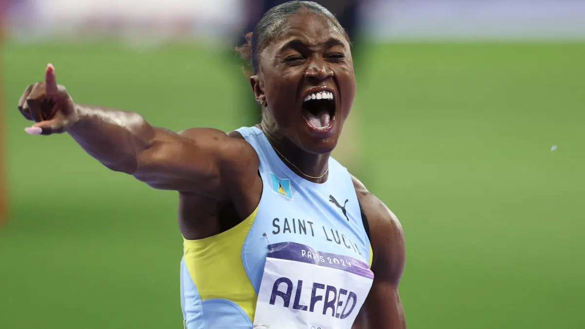 Saint Lucia-i sprinter nyerte meg a női 100 méter aranyát!