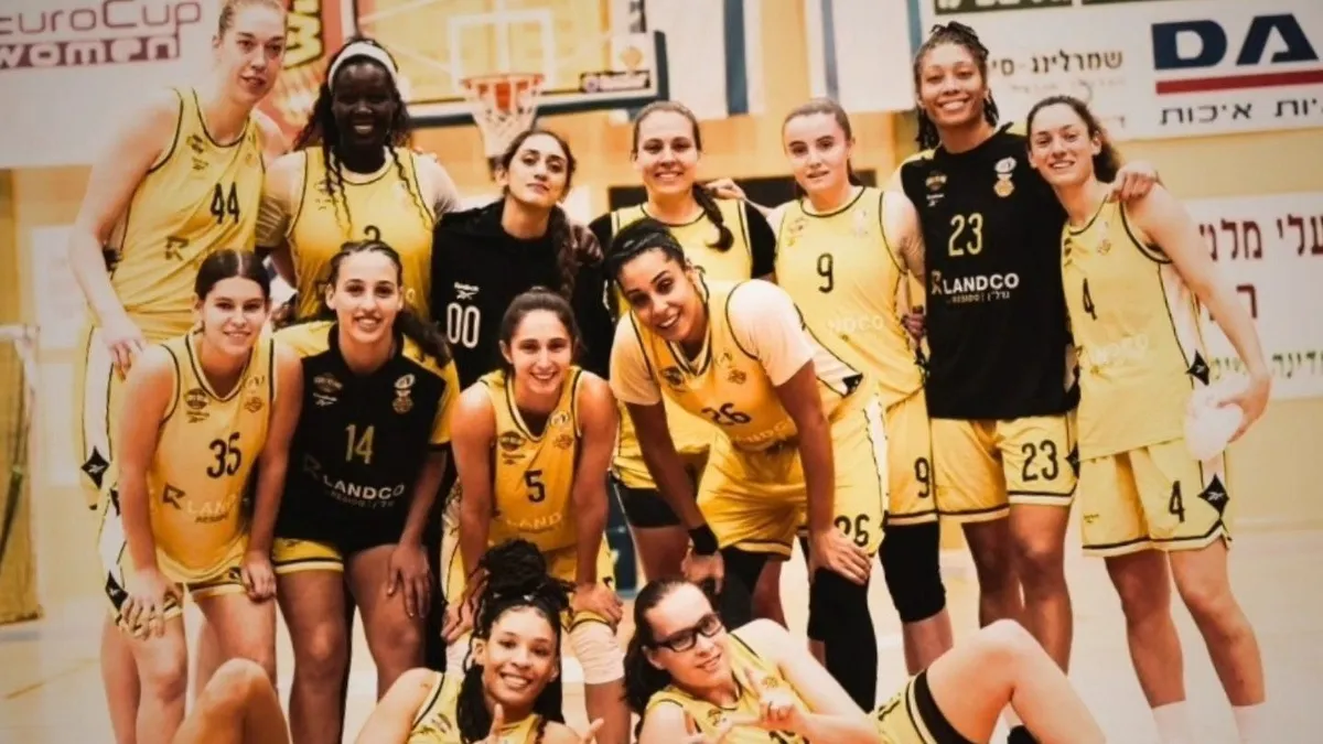 Női kosár: Határ Bernadették a négy között az Izraeli Kupában