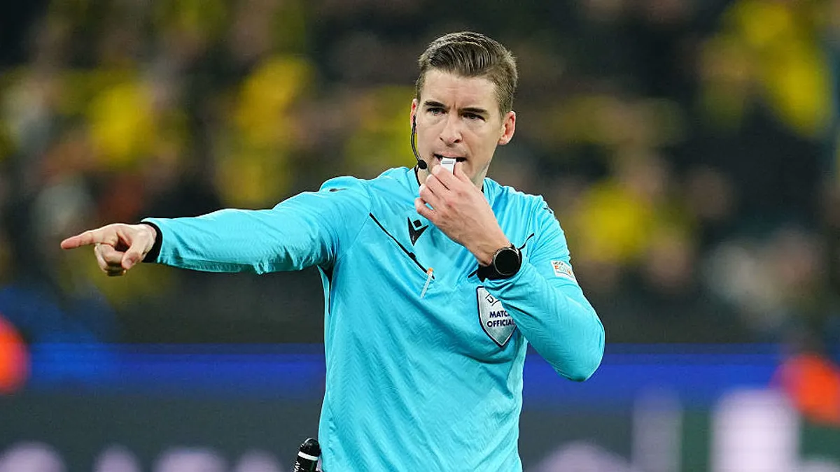 IFFHS: az Eb-döntő bírója lett az év játékvezetője