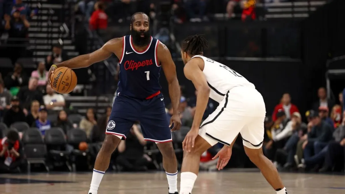 NBA: a Clippers csaknem hatvan ponttal nyert, Curry varázslata győzelmet ért a GSW-nek