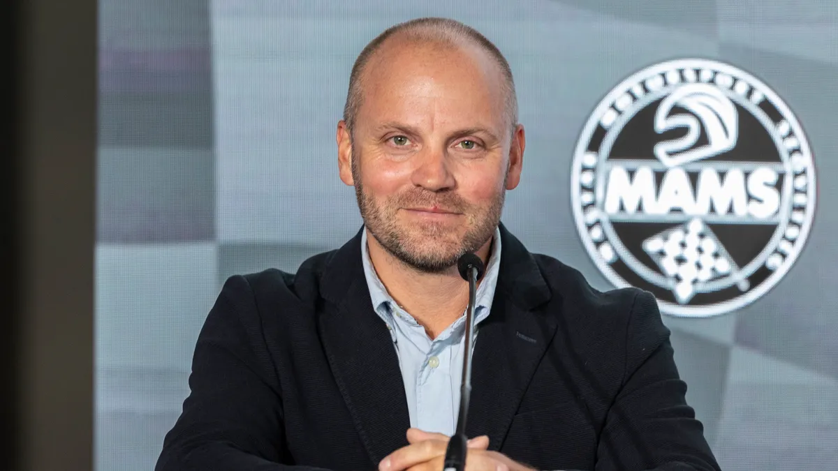 Talmácsi Gábor: Mindig más, ha magyar szív hajt