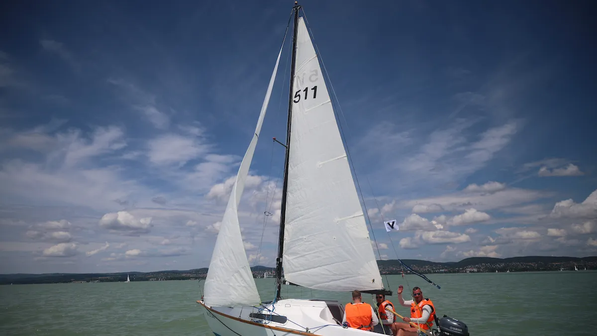 Kékszalag: beérkezett az utolsó hajó, a Kaland