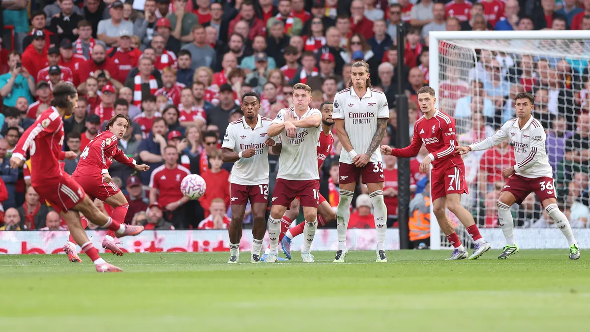 A BBC-nél is Szoboszlaié lett az előző hónap legszebb gólja a Premier League-ben