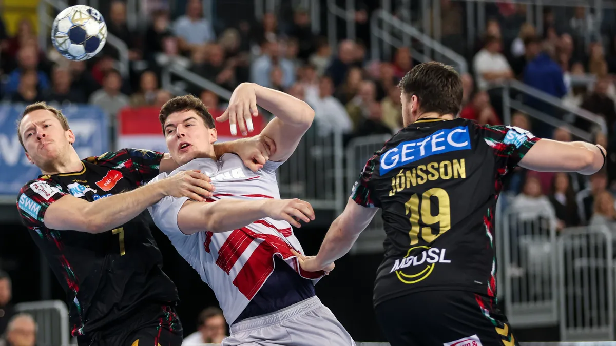 Simán nyert az Aalborg és a Magdeburg; győzni tudott Párizsban a Barca a férfi kézilabda BL-ben