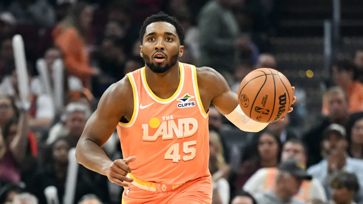 NBA: Mitchell parádéja, a Pistons tízes szériája és több körömrágós ...