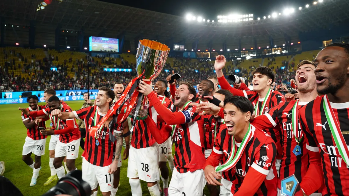 Csaknem tízmillió euróért csatáznak az olasz Szuperkupában a Serie A ...