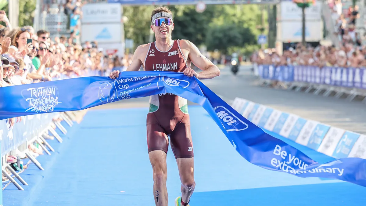 Triatlon meghívásos szupersprint ob: Lehmann Csongor és Szalai Fanni ...