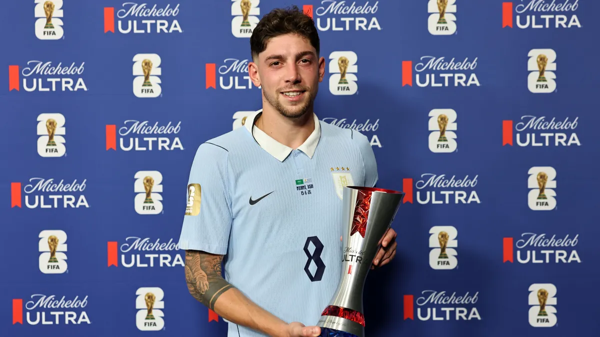 A szaúdi–uruguayi meccs legjobbjának választott Valverde frusztrált és ...